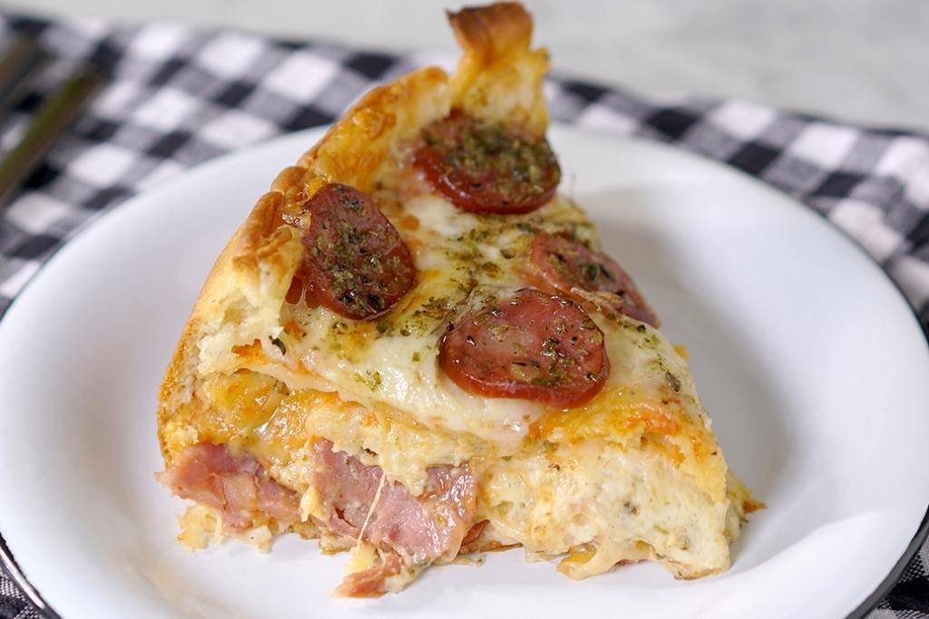 Bolo de pizza não tem receita mais fácil e mais gostosa do que essa ...